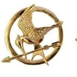 unknown | Jewelry | 525 Hunger Games Mockingbird Pin Gold Color New ...